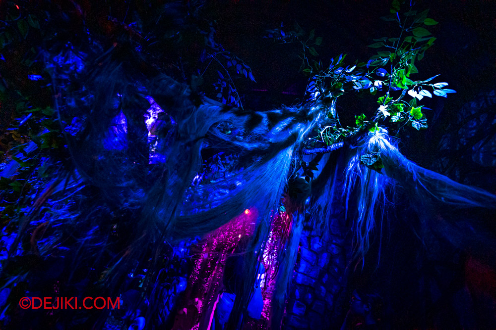 Grimm Encounters at USS HHN11 - haunted house tour
