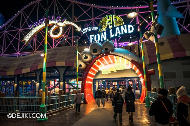 Universal Studios Beijing's Minion Land - The biggest of them all!